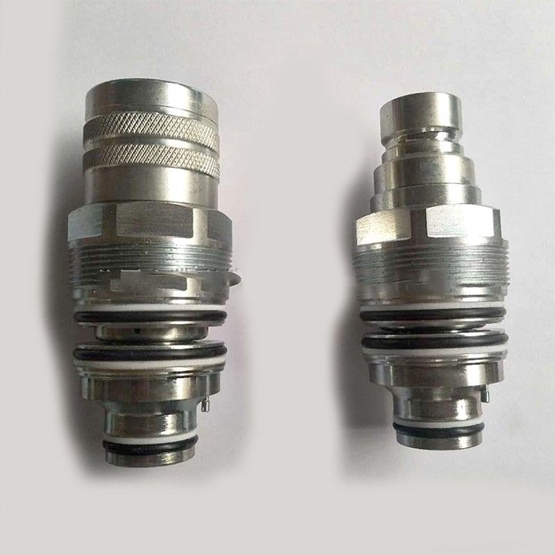 AT406474 & AT406475 Male & Female Flat Face Quick Coupler for John Dee